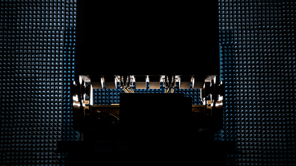 Epirus delivers IFPC-HPM Counter-Swarm System to U.S. Army, developing ...